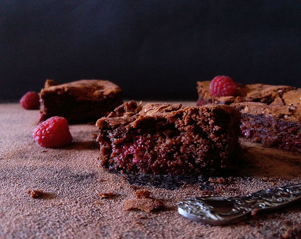 Raspberry Fudge Brownies | 2pots2cook